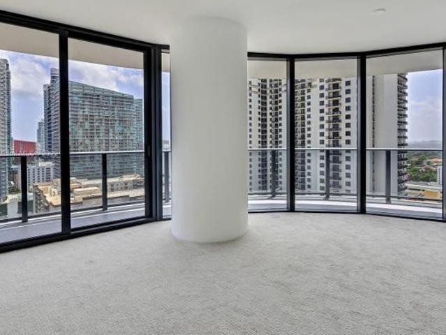 45 SW 9th St #2406 Miami, FL 33130