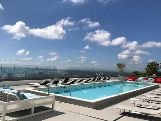 45 SW 9th St #2905, Miami, FL 33130