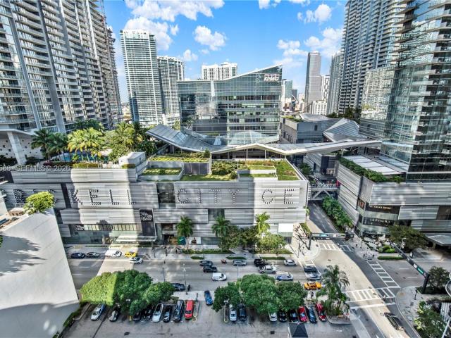 45 SW 9th St, Unit 1609, Miami, FL 33130 | MLS #A11937 | Compass