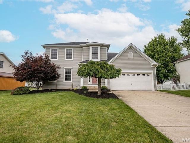 45 Sunset Creek Dr, Buffalo, NY 14224