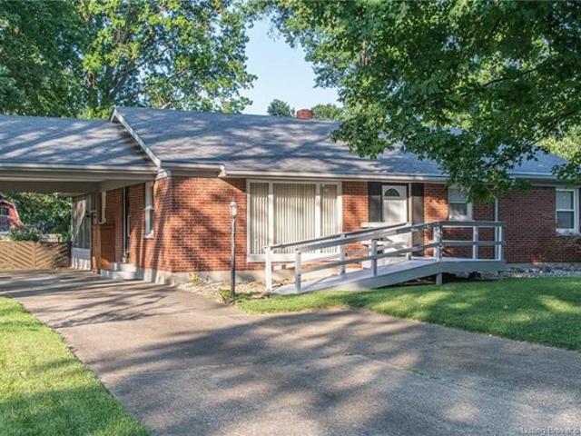 45 Sycamore Rd, Jeffersonville, IN 47130