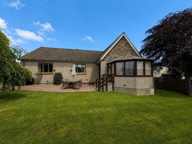 45B, Hunterfield Road, Gorebridge EH23, 4 bed detached bungalow to rent, £1,945 pcm | PrimeLocation