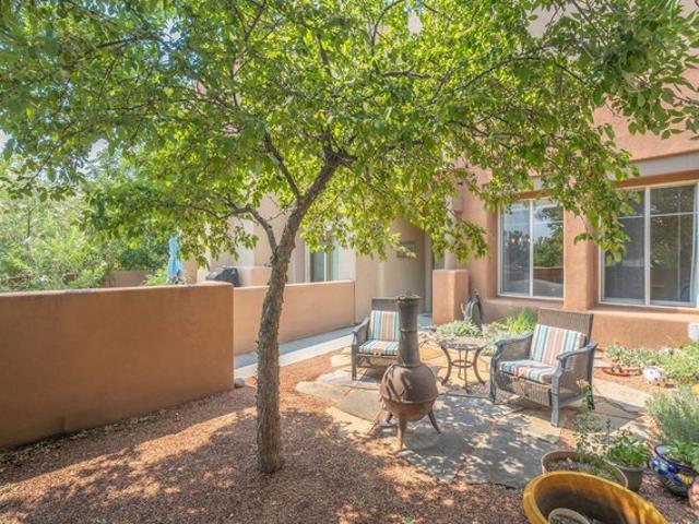 45C Canada Del Rancho, Santa Fe, NM 87508