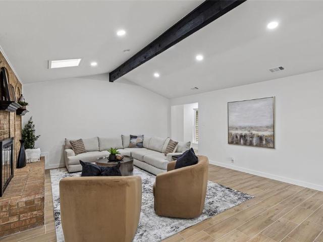 4604 Ivanhoe Drive