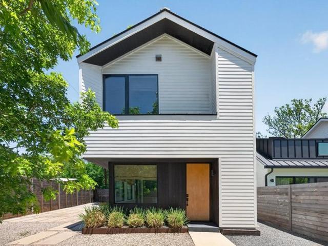 4604 S 2nd St Unit 2, Austin, TX 78745