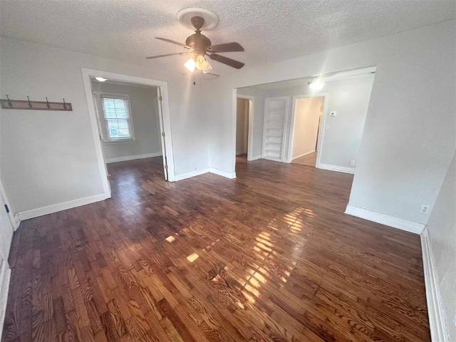 4605 N Hammond Avenue