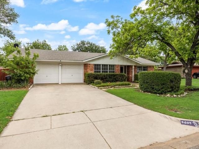 4605 Avoca St, Fort Worth, TX 76132