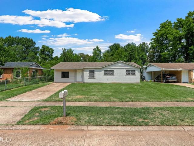 4605 Birdwell Lane