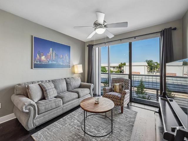 4605 Cedar Springs Road # 218