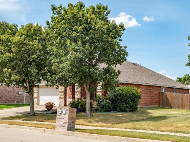 4605 Prairie Crossing Drive
