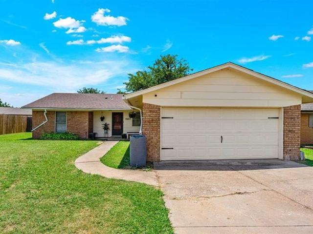 4605 SE Aberdeen Ave, Lawton, OK 73501