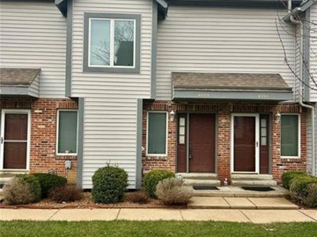 4605 Sherman Park Dr Unit 13E, Saint Charles, MO 63303