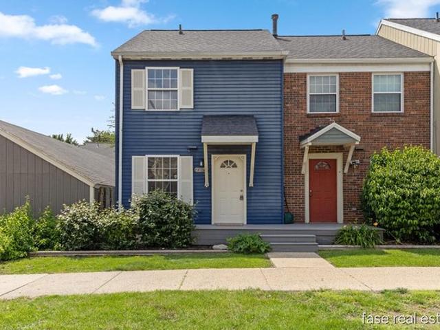 4605 Tabor Rd NW, Comstock Park, MI 49321