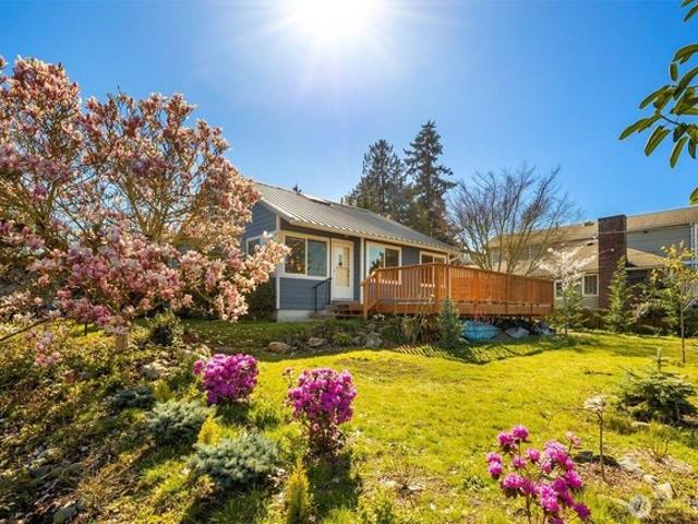 4605 49th Ave S, Seattle, WA 98118