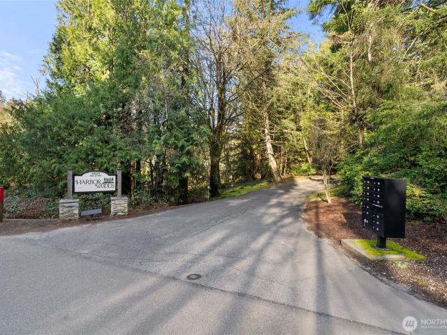 4605 56th St, Unit 1B, Gig Harbor, WA 98335 | MLS #2470 | Compass