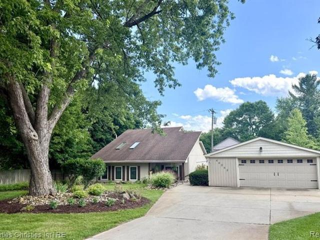 46063 Neeson St, Northville Township, MI 48167