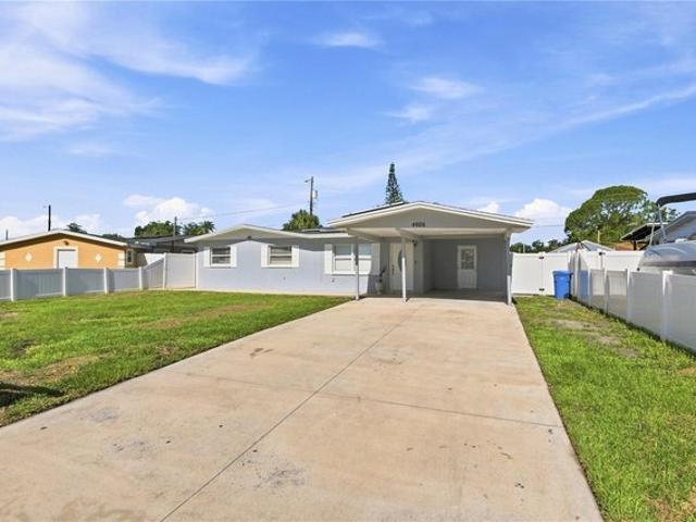 4606 Byerle Cir, Tampa, FL 33634
