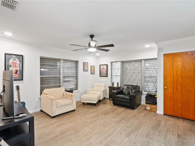 4606 Calvin Drive