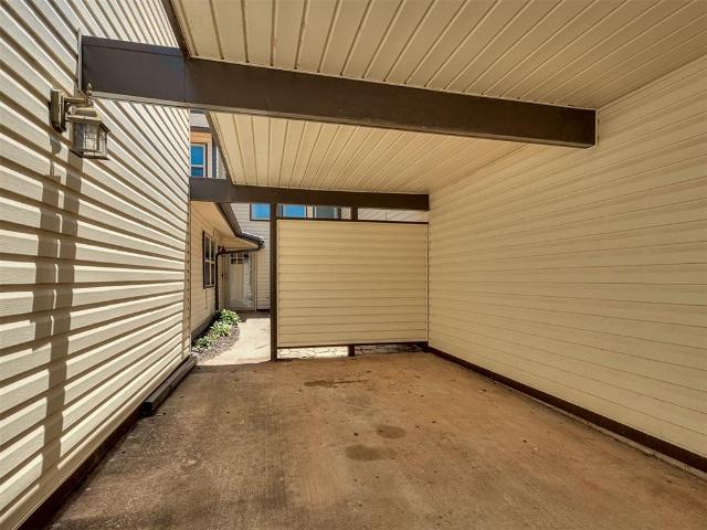 4606 Hemlock Lane