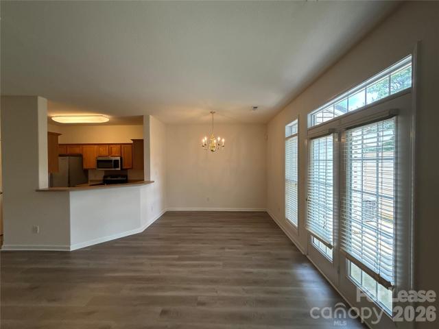 4606 Kingsland Court