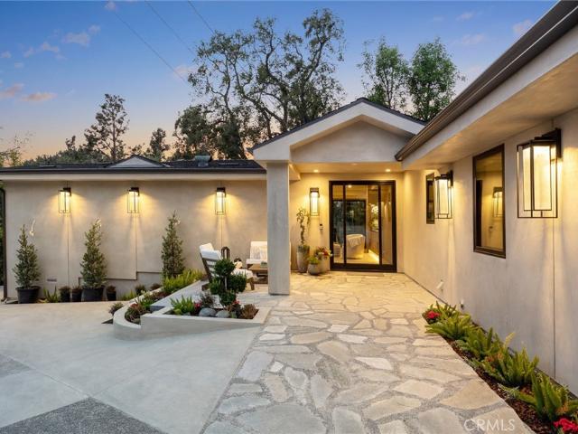 4607 Alta Canyada