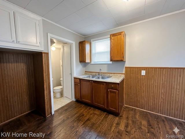 4607 Cadieux Road