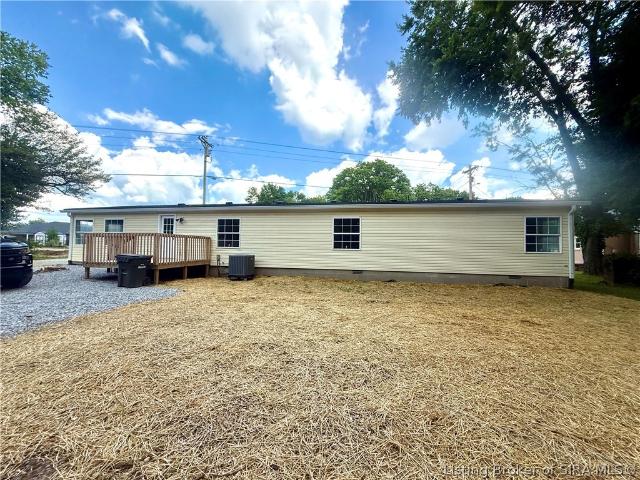 4607 Charlestown Pike