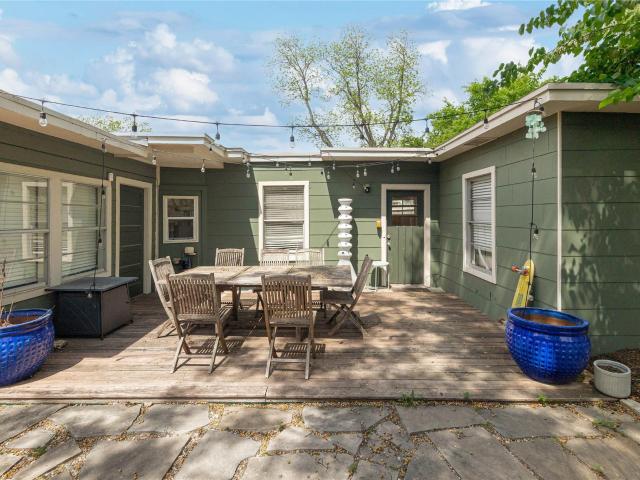 4607 Evans Ave # B