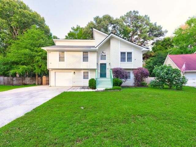 4608 Moss Court