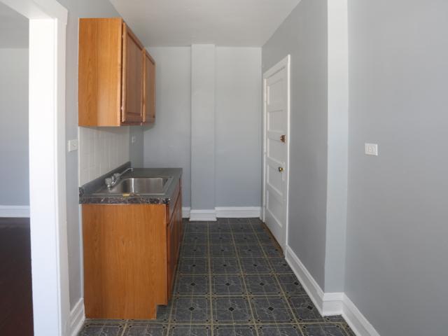 4608 N Beacon St, Unit 4D, Chicago, IL 60640 | MLS #12610 | Compass