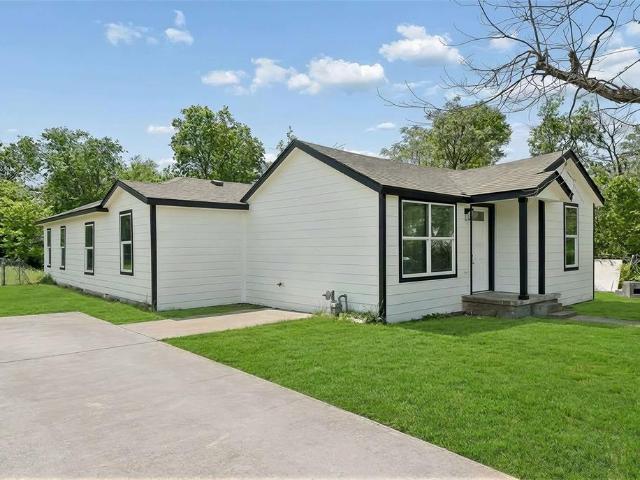 4608 Avenue G, Fort Worth, TX 76105 | MLS #21228 | Compass