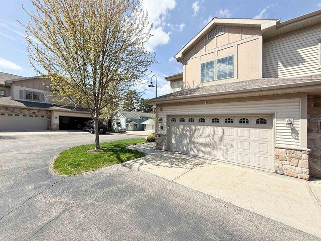 4608 Burma Rd, McFarland, WI 53558