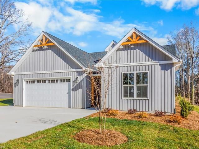 4608 Cedar Farm Ln, Pfafftown, NC 27040 | MLS #1204 | Compass