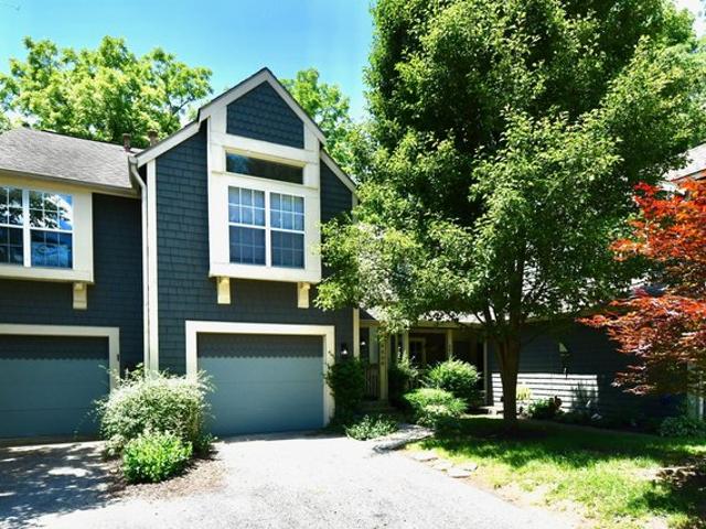 4608 Stansbury Ln, Indianapolis, IN 46254