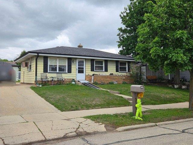 4608 39th Ave, Kenosha, WI 53144