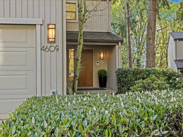 4609 nd Ln NE, Kirkland, WA 98033 | MLS #2495 | Compass