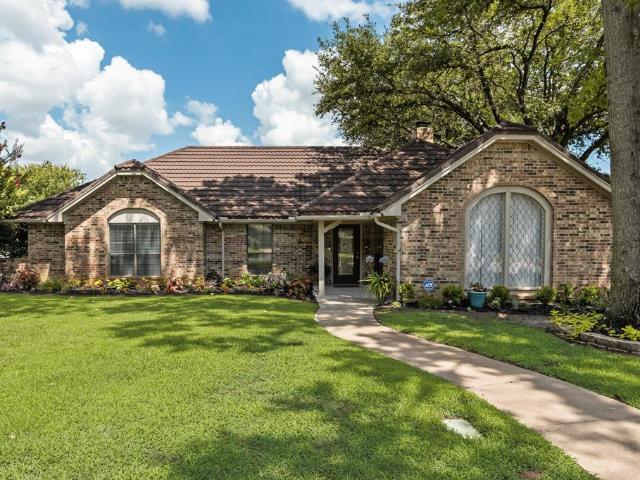 4609 Brentgate Dr, Arlington, TX 76017 | MLS #21004 | Compass
