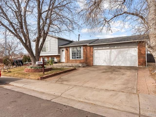 4609 Fontana Way, Denver, CO 80239