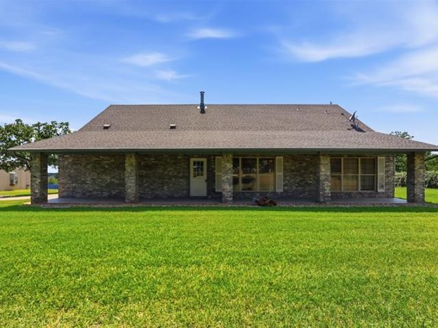 4609 Slayton Rd, Cleburne, TX 76031