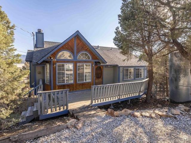 46007 Wooded Rd, Big Bear City, CA 92314