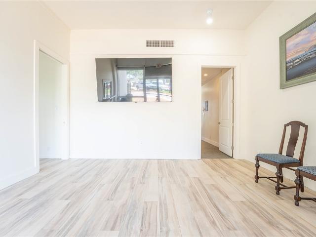 4600 Ocean Drive 101