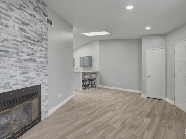 4600 Beechwood Street # 98