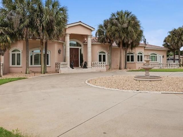 4600 Lacosta Dr, Albany, GA 31721