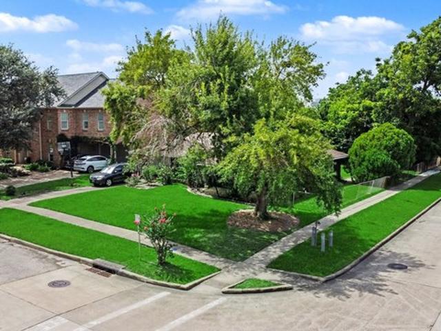 4600 Pin Oak Ln, Bellaire, TX 77401