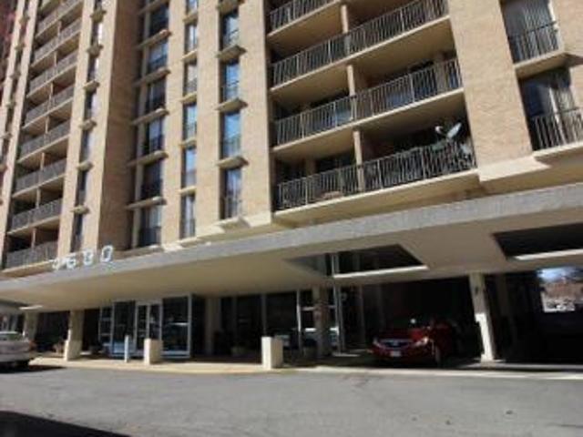 4600 S Four Mile Run Dr #1222 Arlington, VA 22204