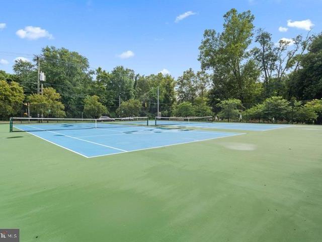 4600 S Four Mile Run Dr, Unit 629, Arlington, VA 22204 | MLS #VAAR2068