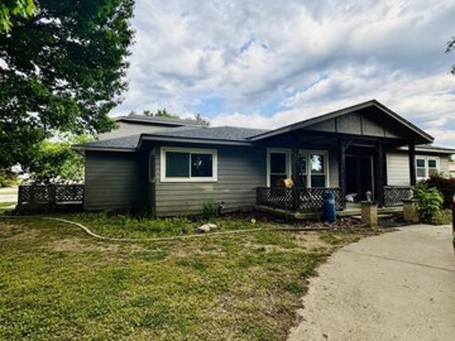 4600 S Laura St, Wichita, KS 67216