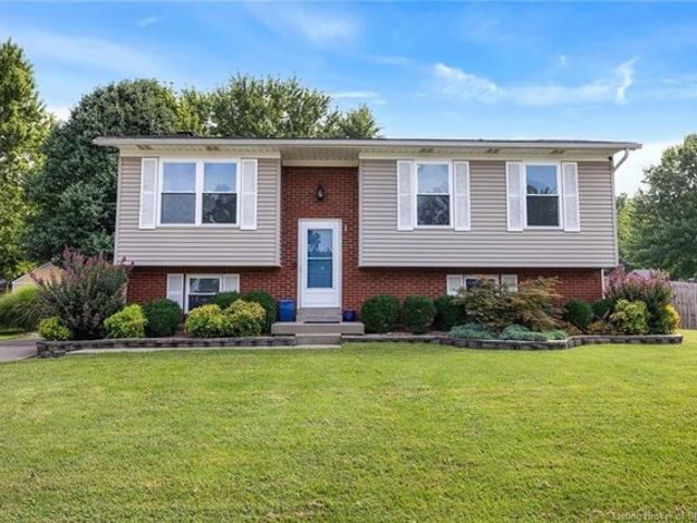 4600 Scott Dr, Jeffersonville, IN 47130
