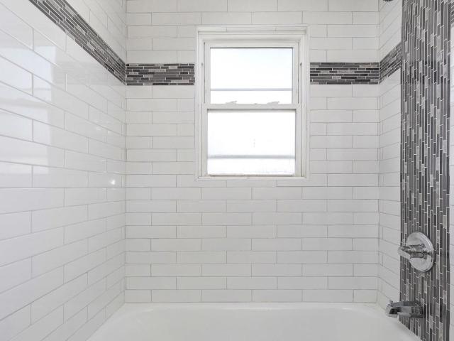 4600 Southern Parkway 2 Bedroom Apartment for Rent at 4600 Southern Pkwy, Louisville, KY 40214 Beechmont