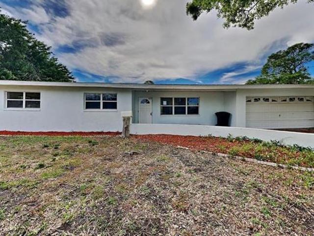4600 Venetian Blvd NE, Saint Petersburg, FL 33703